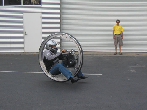 McLean Monowheel- 1998 - Lane Motor Museum
